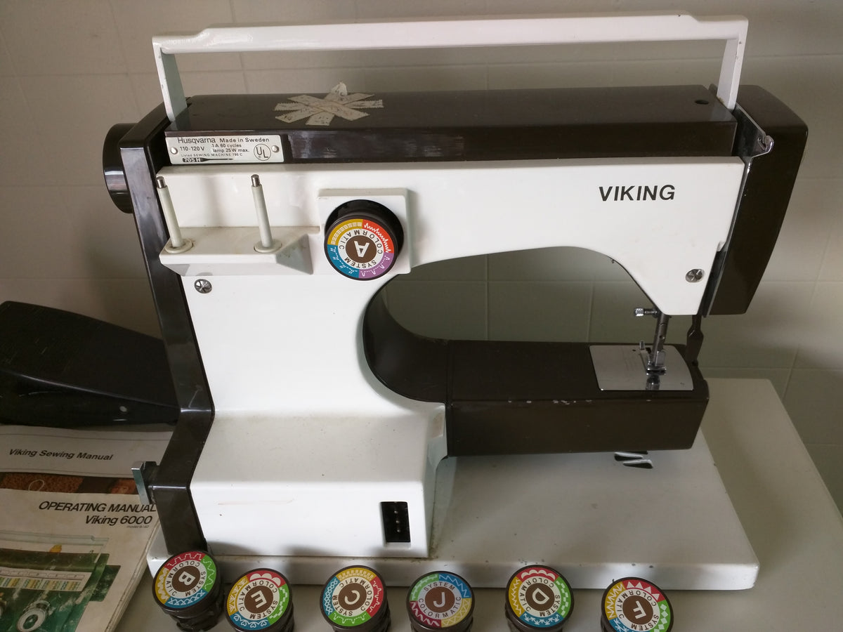 Viking Husqvarna 6440 Sewing Machine 64 40 System Colormatic Pedal Man ...