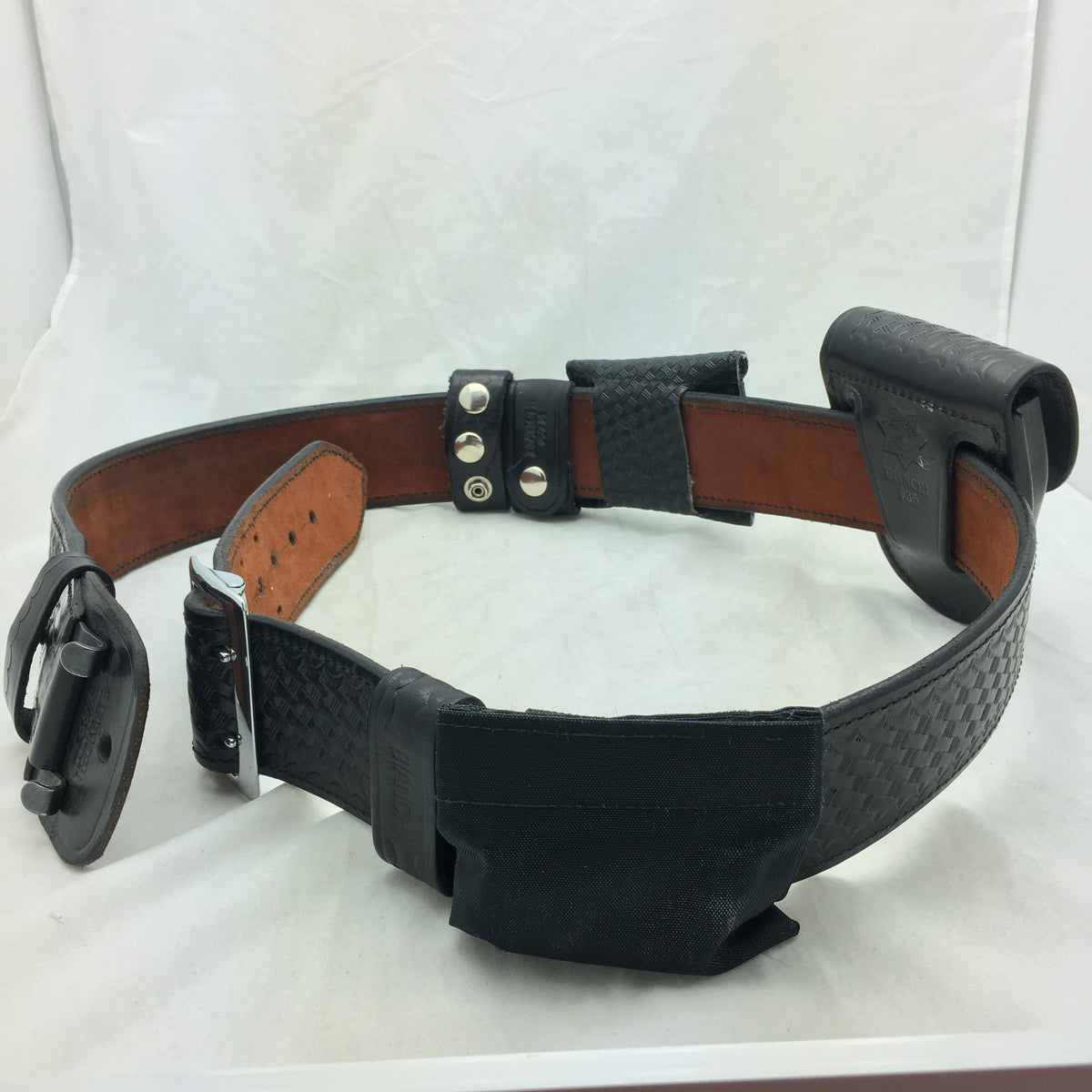 Bianchi # B2 Belt Cuff 35 37M Police Safari Land Black Tooled ...