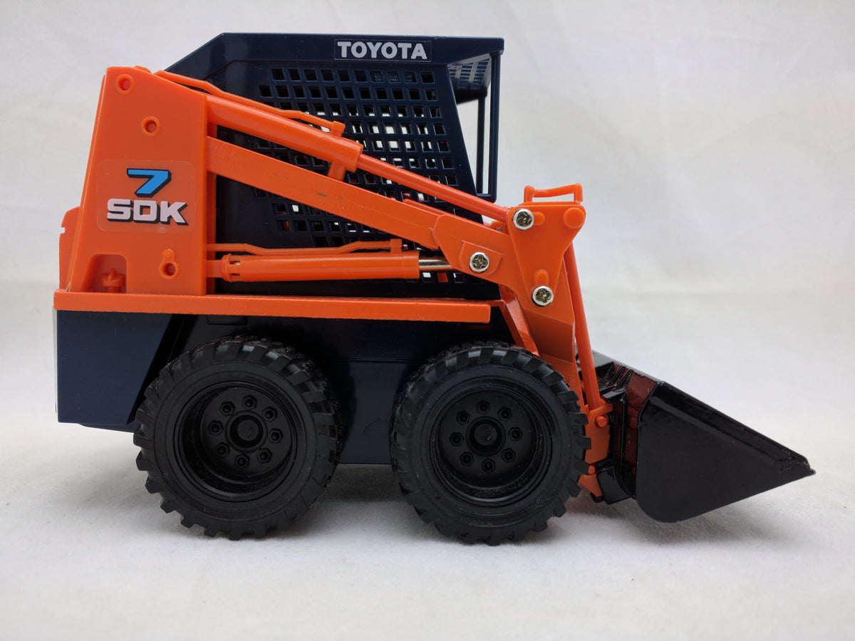Toyota SDK7 Skid-Steer Loader Lift Diapet Yonezawa 1:22 Scale Diecast ...